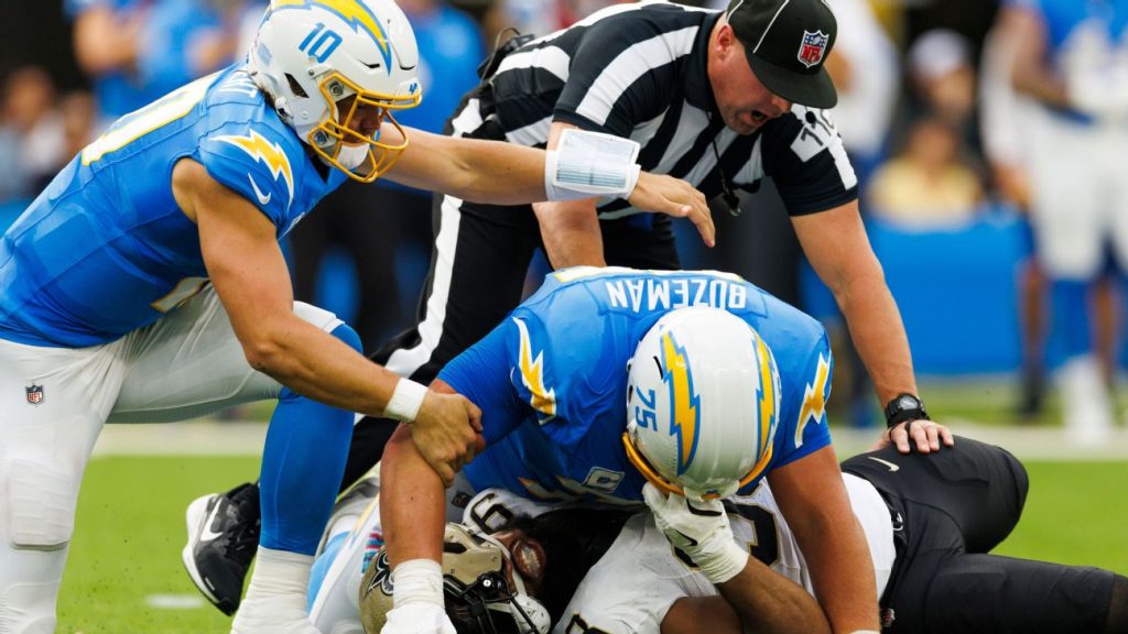 Bradley Bozeman Defends Justin Herbert in Chargers’ Win Over Saints ...