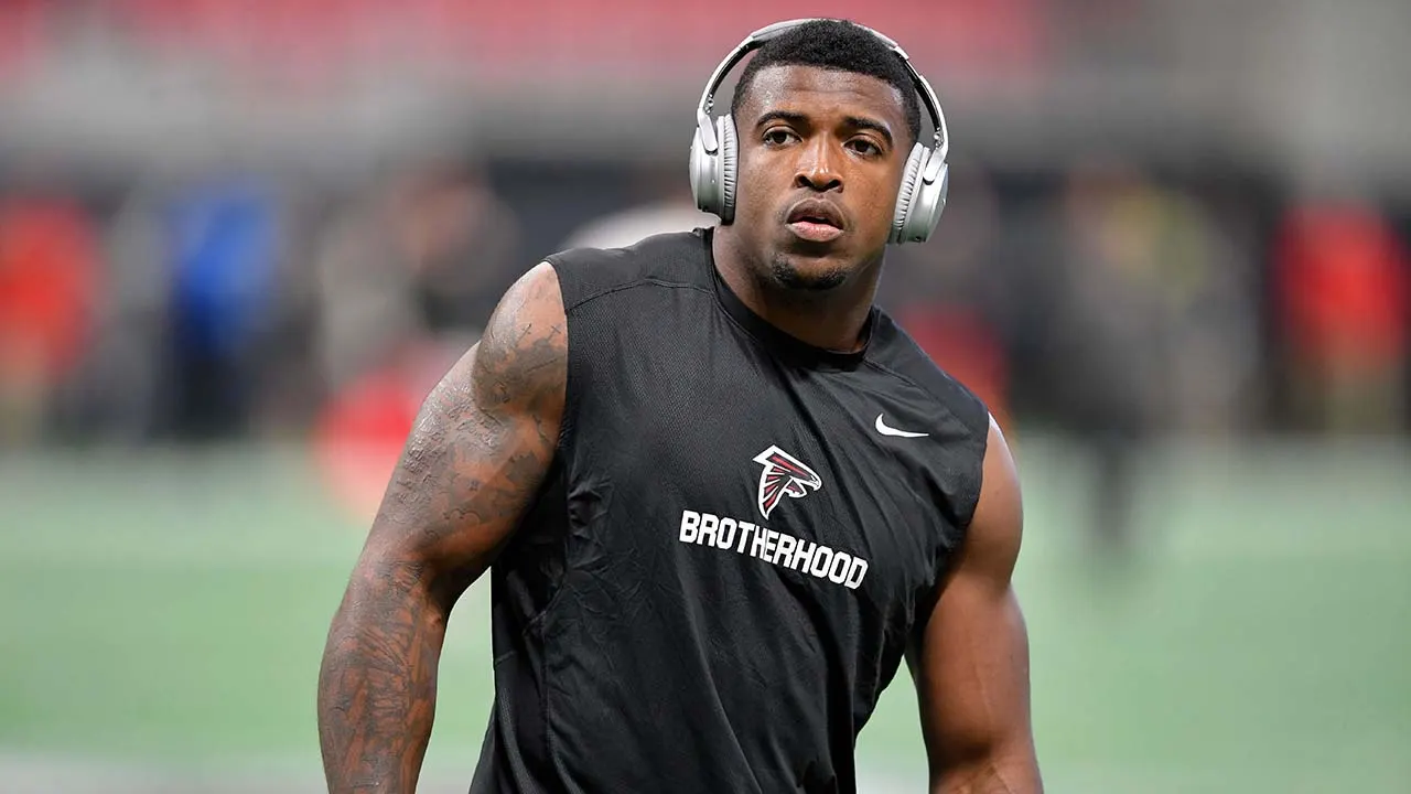 Keanu Neal Announces Retirement, Closing Career Marked by Hard-Hitting ...
