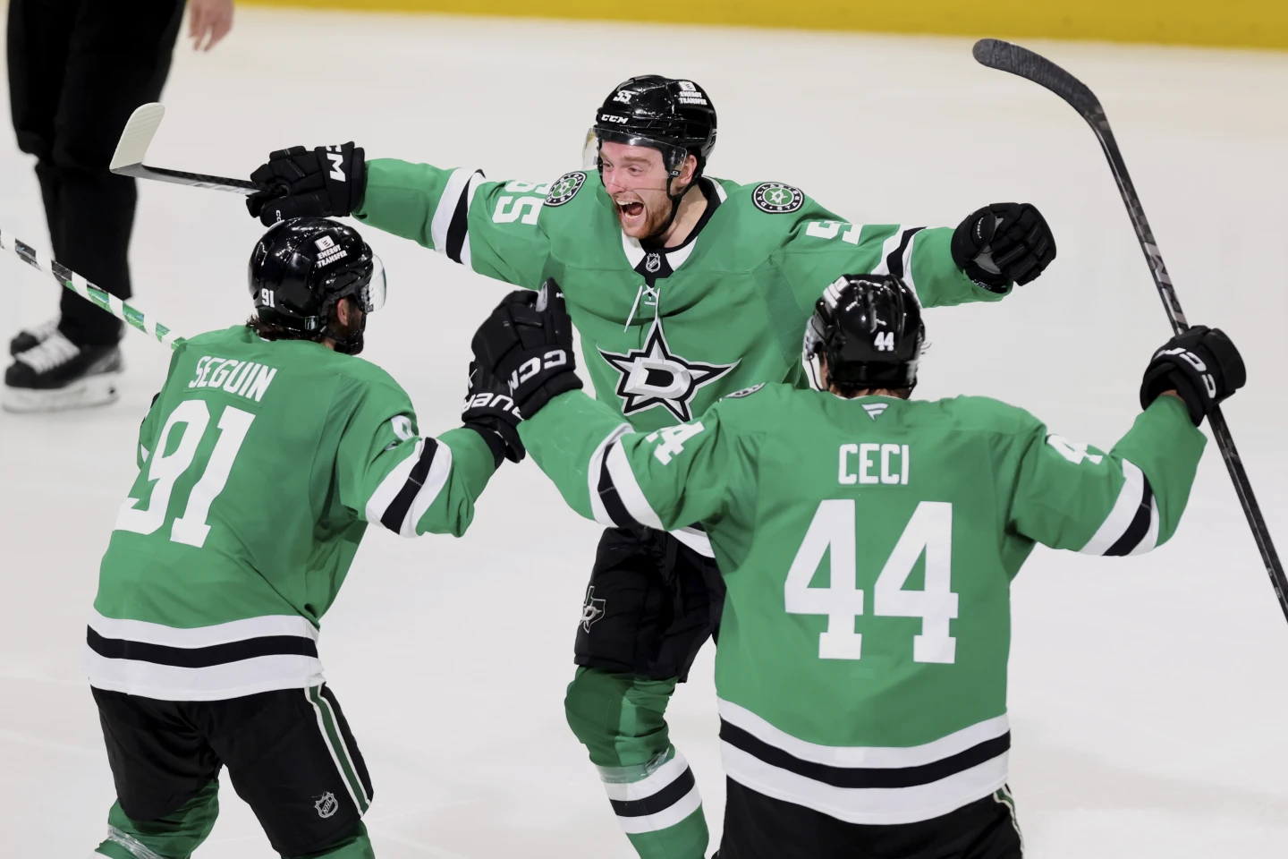 Dallas Stars enter their third straight West final with their full ...