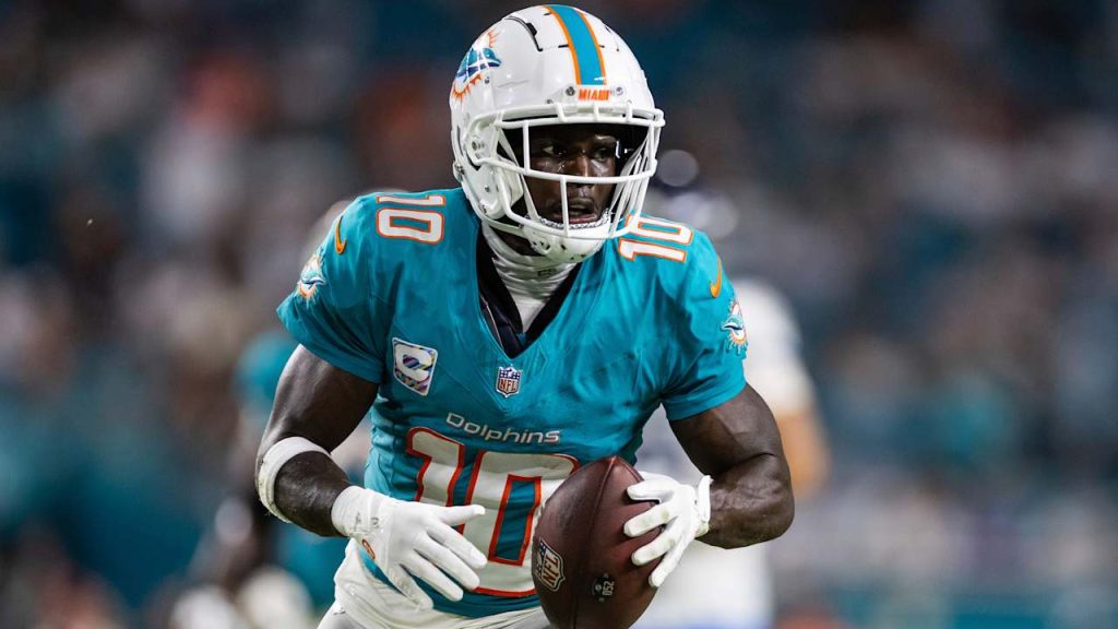 Miami Dolphins Stand Firm on Tyreek Hill Amid Trade Rumors and Legal Troubles - Sports Al Dente